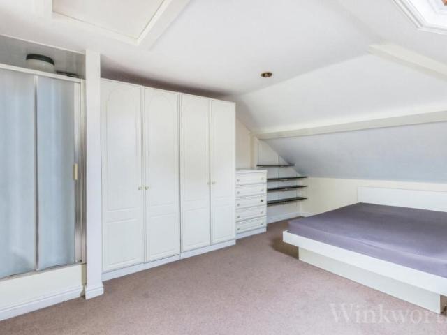 house for rent in St Donatts Road, SE14 6NR