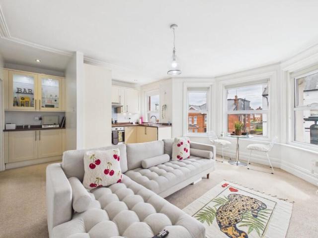 house for rent in St Michaels Road, GU12 4JW