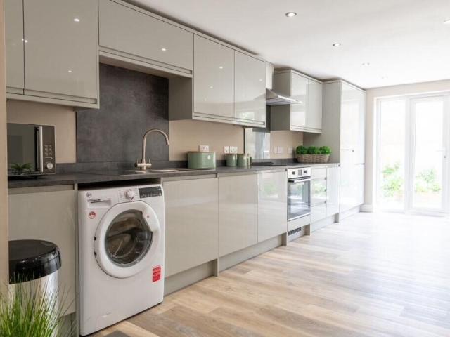 house for rent in St Pauls Parade, GL50 4ET