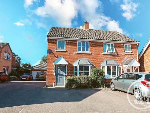 house for rent in Store Street, Roydon, Diss
