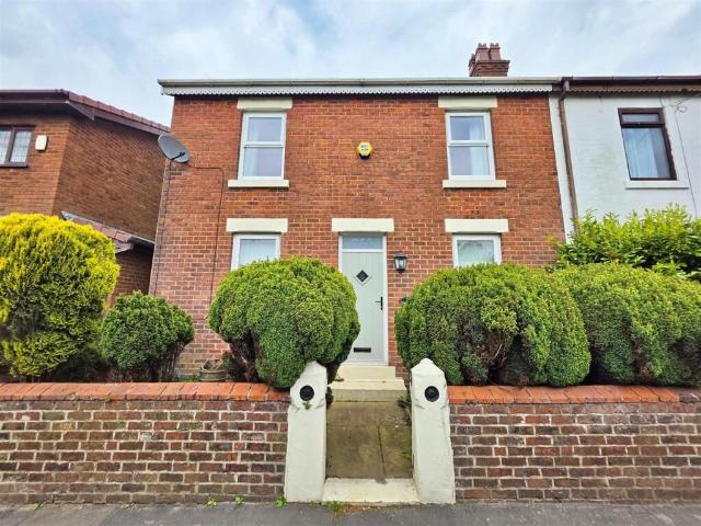house for rent in Staining Road, FY3 0BW