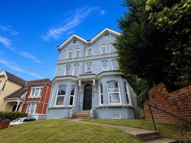 house for rent in Stanley Road, TN34 1UE