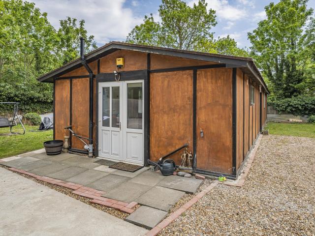 house for rent in Stanwell Road, Horton Village