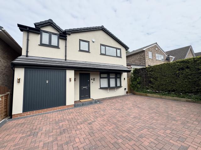 house for rent in Stillwell Drive, Wakefield, Wakefield
