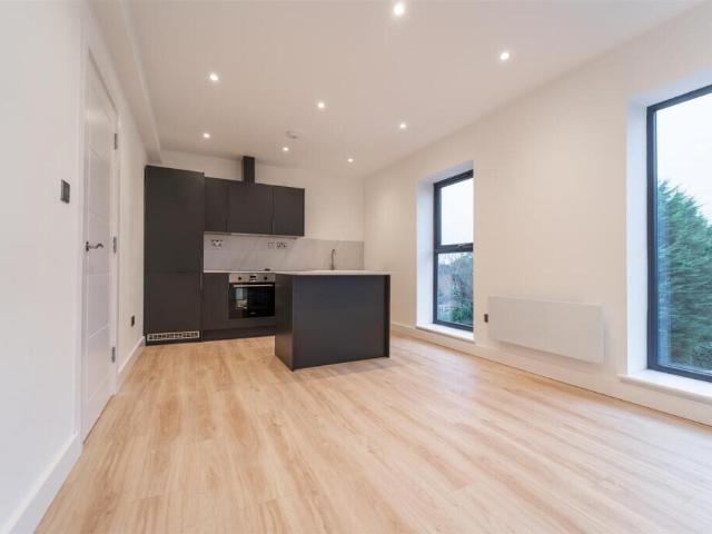 house for rent in Stratford Road, B90 3FY