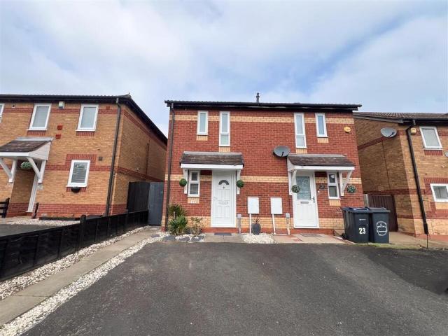 house for rent in Sunbeam Way, B33 0YN