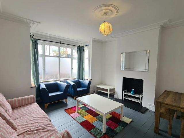 house for rent in Sudbourne Road, Brixton
