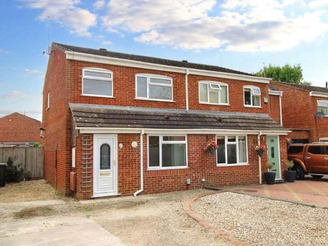 house for rent in Symonds, SN5 8QL