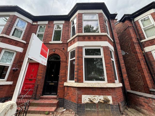 House for rent Kennerley Road SK2