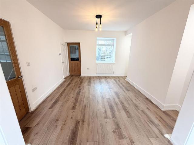 House For Rent Pentregethin Road, Swansea