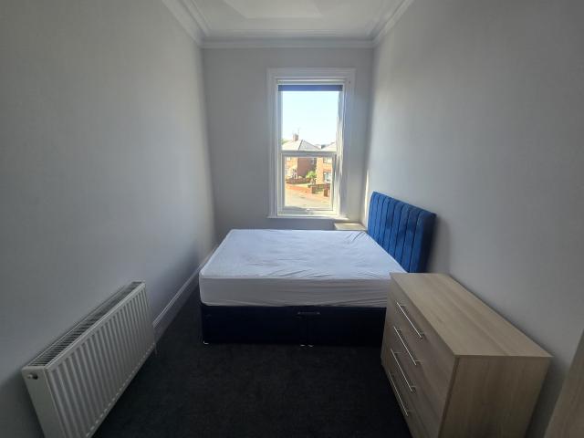 House for rent Room 2, 83 Thompson Road, Sunderland