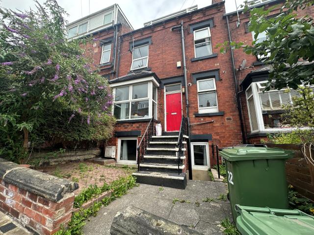 House for rent St Anns Mount, Burley, Leeds