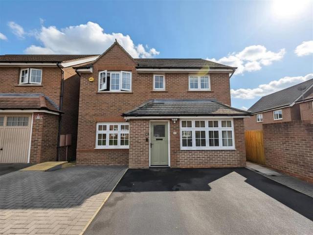 house Hadstock Close Leicester, LE5