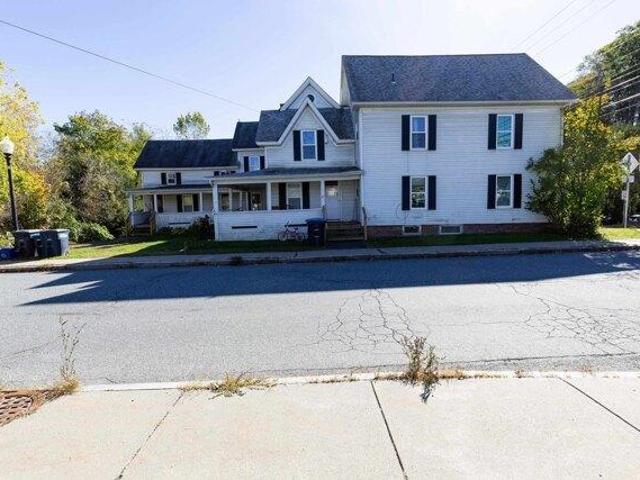 house Hartford VT ES103431026