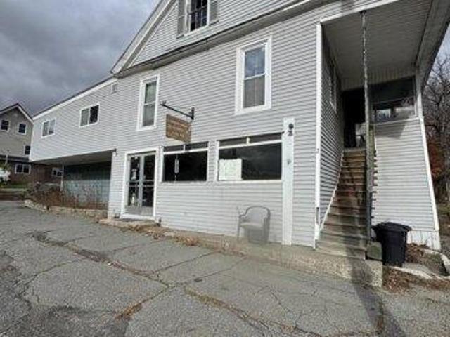house Hartland ME ES103224282