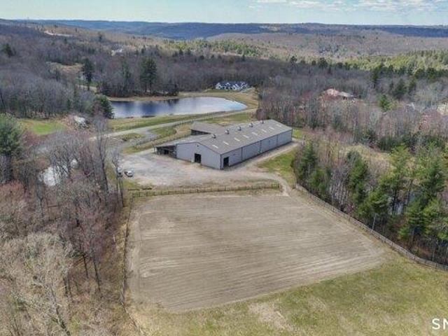 house Harwinton CT ES105203049