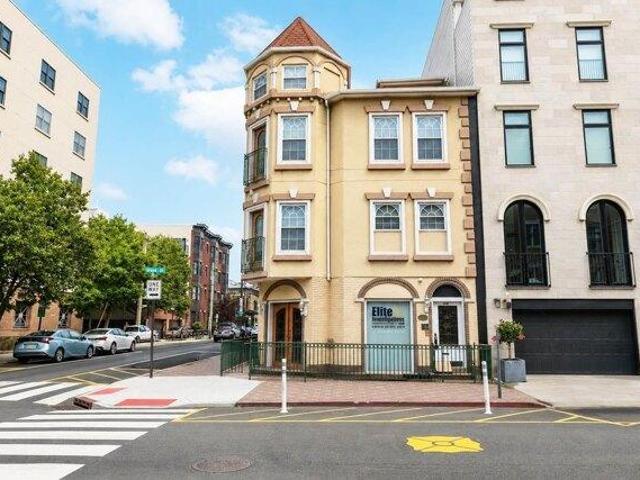 house Hoboken NJ ES104511778