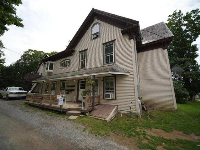 house Houlton ME ES103663852
