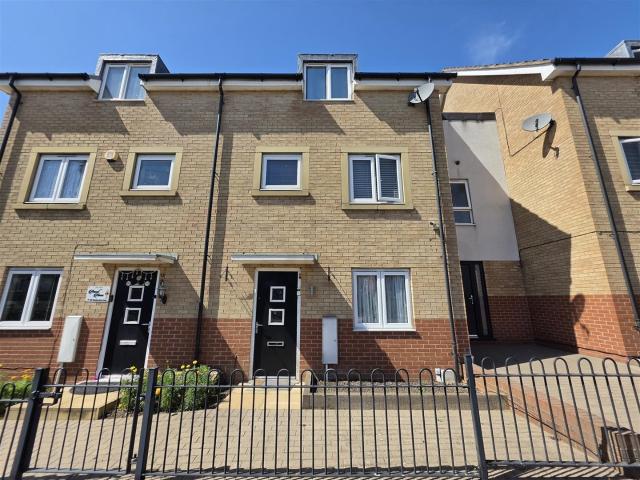 house Humberstone Lane Leicester, LE4
