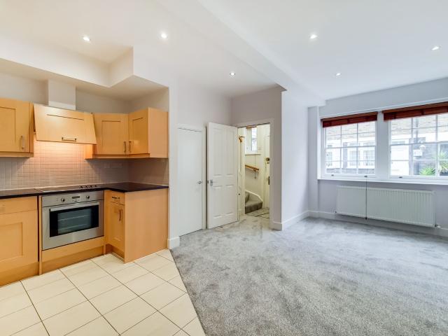 house Huntsworth Mews London, NW1