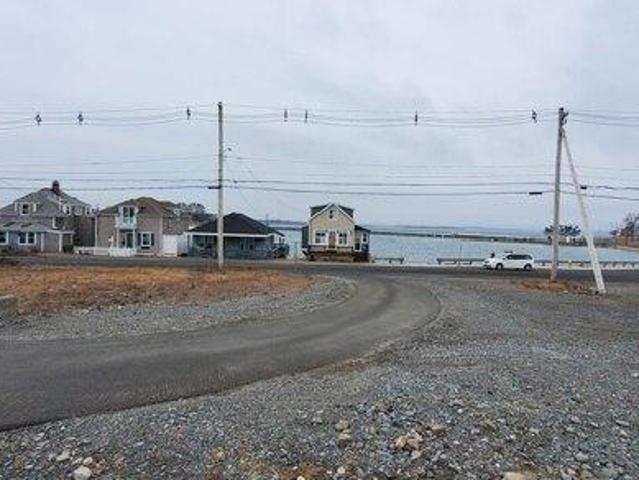 house Hull MA ES104654957