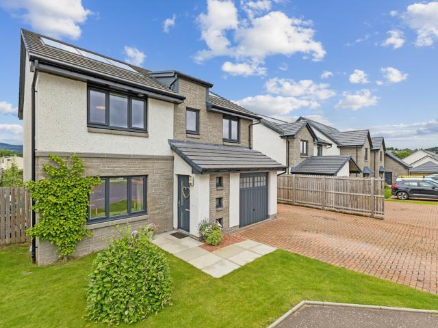 house in 44 Foyers Way, Perthshire, Crieff, PH7 3FE