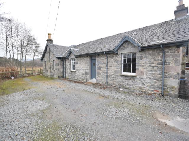 house in 5 Garryside, Blair Atholl, PH18 5SN