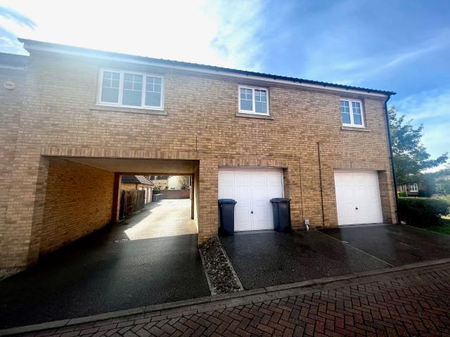 house in 5 The Garrards, Ipswich, IP5