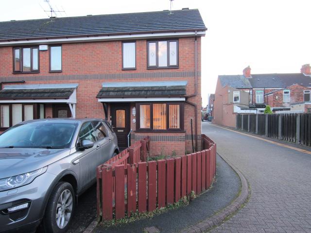 house in 7 Gouldesbrough Court, Hull, HU5 2NJ