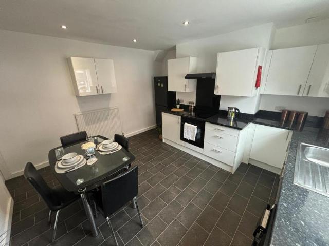 house in 1 Granby Place, LS6 3BD