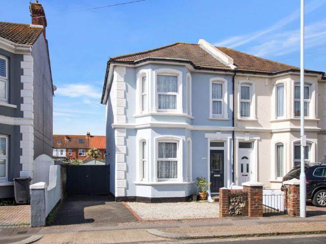 house in Tarring Road, Worthing, BN11 4HA
