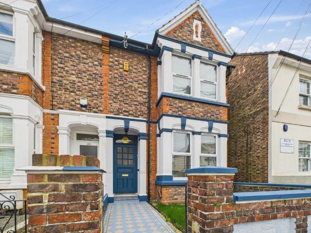 house in Tarring Road, Worthing, BN11 4HE