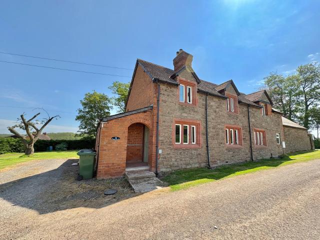 house in The Coach House Cowarne Court Lower Eggleton Ledbury HR8 2UF