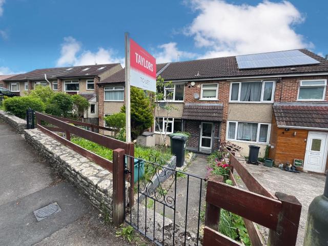 house in The Orchards, Kingswood, Bristol