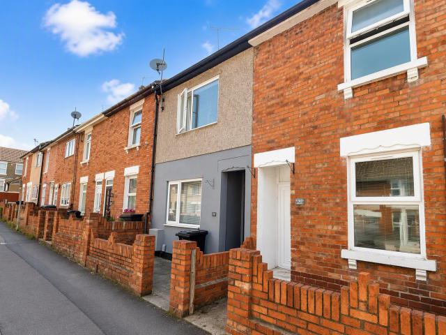 house in TOWN CENTRE
