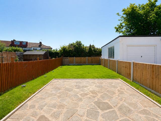 house in Trinity Avenue, Bush Hill Park, EN1