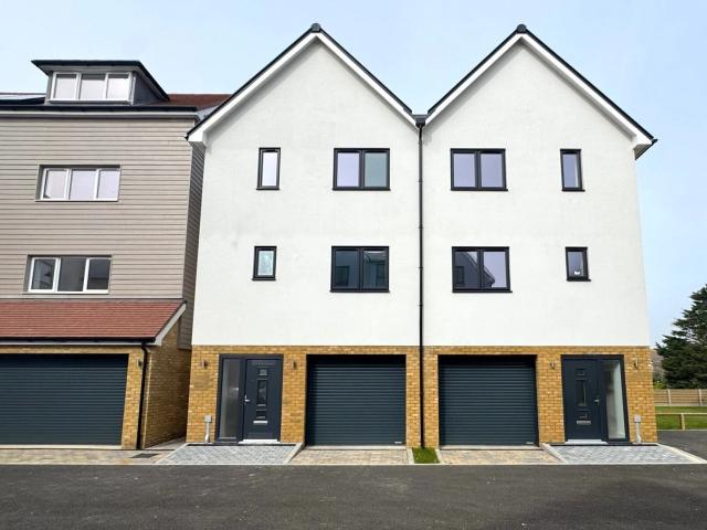 house in Waves Way