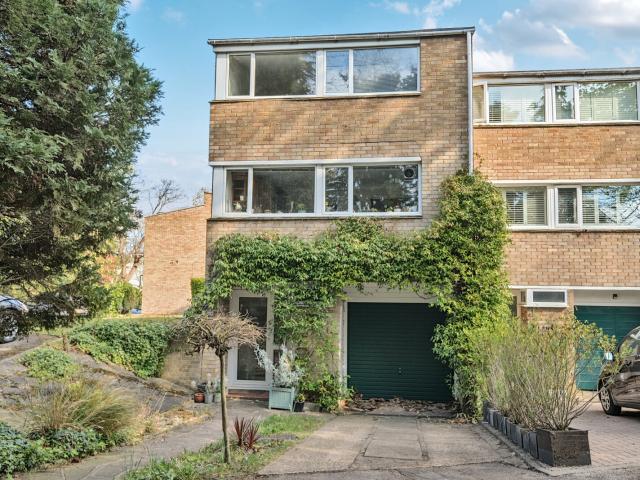 house in Weybridge