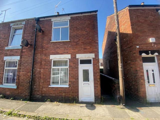 house in Alma Street West, Brampton, Chesterfield, S40