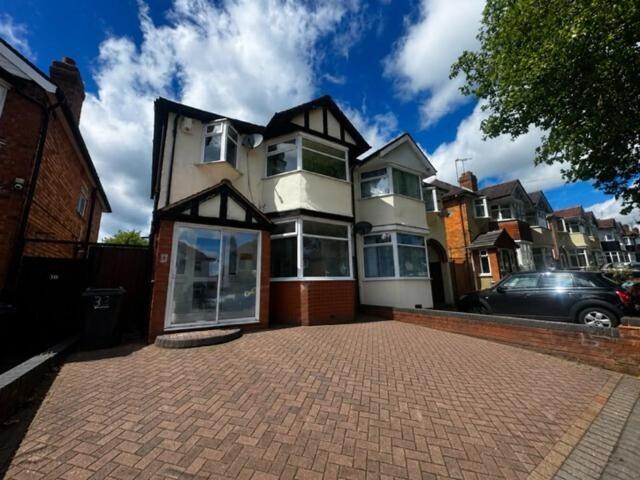 house in Anstey Road Kingstanding, B44 8AJ