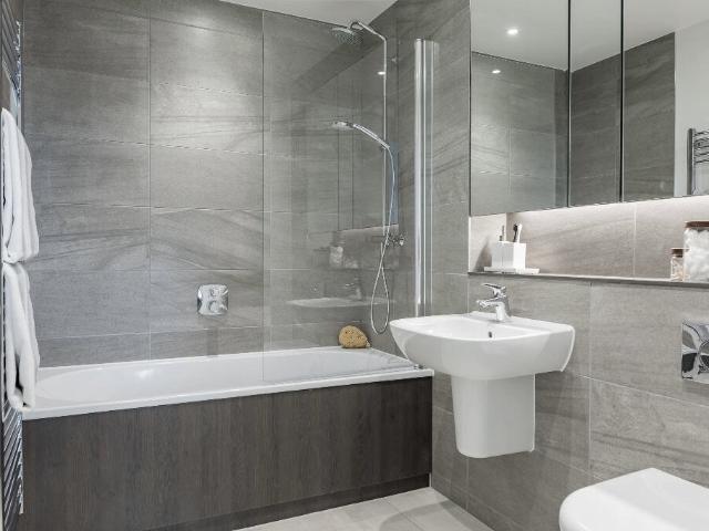 house in Anvil, Manchester, M5 4SJ