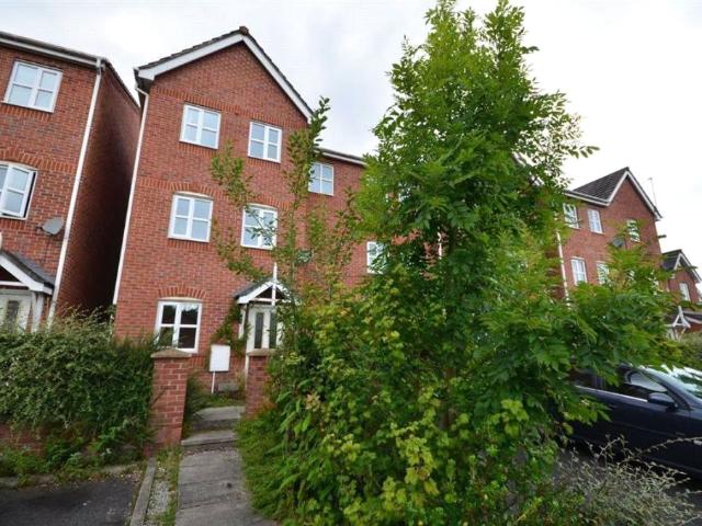 house in Aspenwood, Blackley, Manchester, M9 8NP