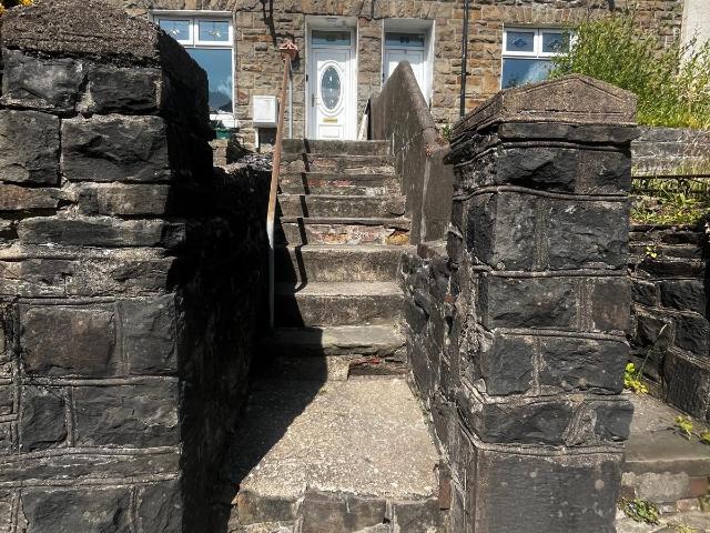 house in Baglan Street, Treherbert, CF42 Baglan Street, Treherbert, CF42