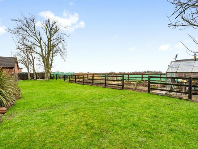 house in Barn Cottages, Hales Hall, Dry Bread Lane, Out Rawcliffe, Preston, Preston, PR3 6TD