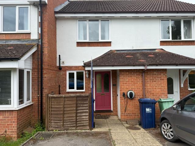 house in Bhandari Close, Oxford