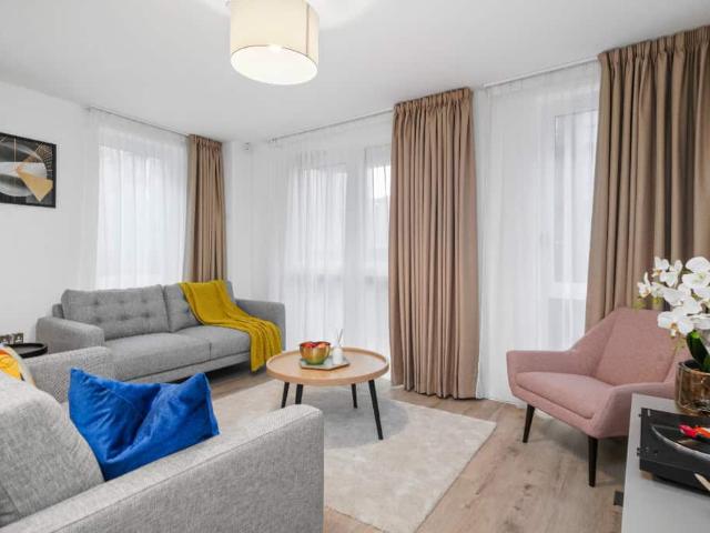 house in Block H Townhouses, Manchester, M5 4RT