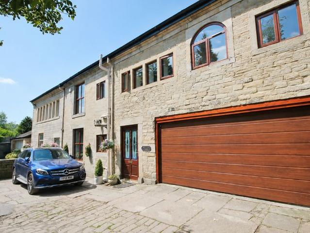 house in Brown Lodge Street, Littleborough, OL15