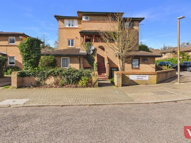 house in Bradwell Common Boulevard, Bradwell Common