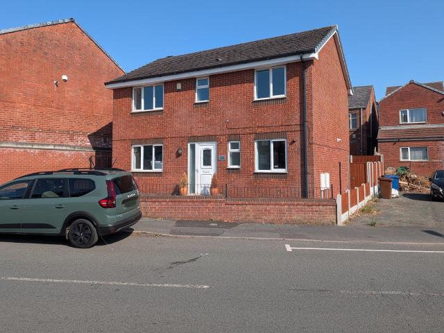 house in Bryn Road South