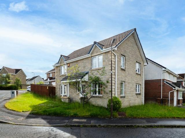 house in Buchanan Crescent Livingston, West Lothian, EH54